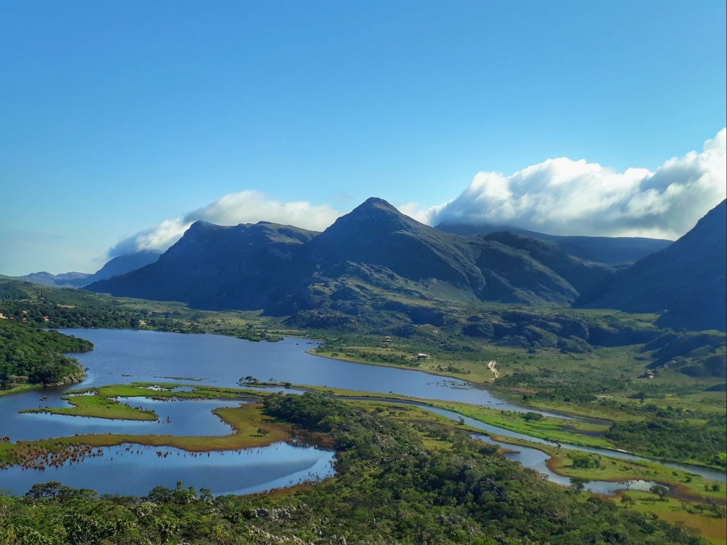 Chalé Monjolo - Hotéis de Luxo Brasil
